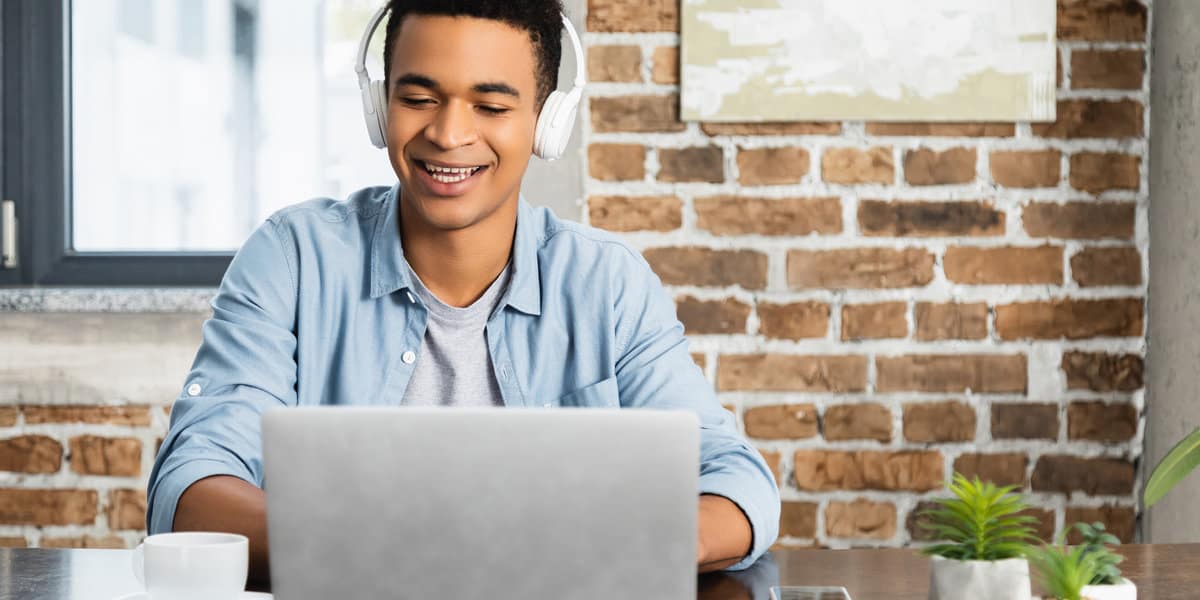 How Do You Write a Script for a Podcast? - Freelancer FAQs